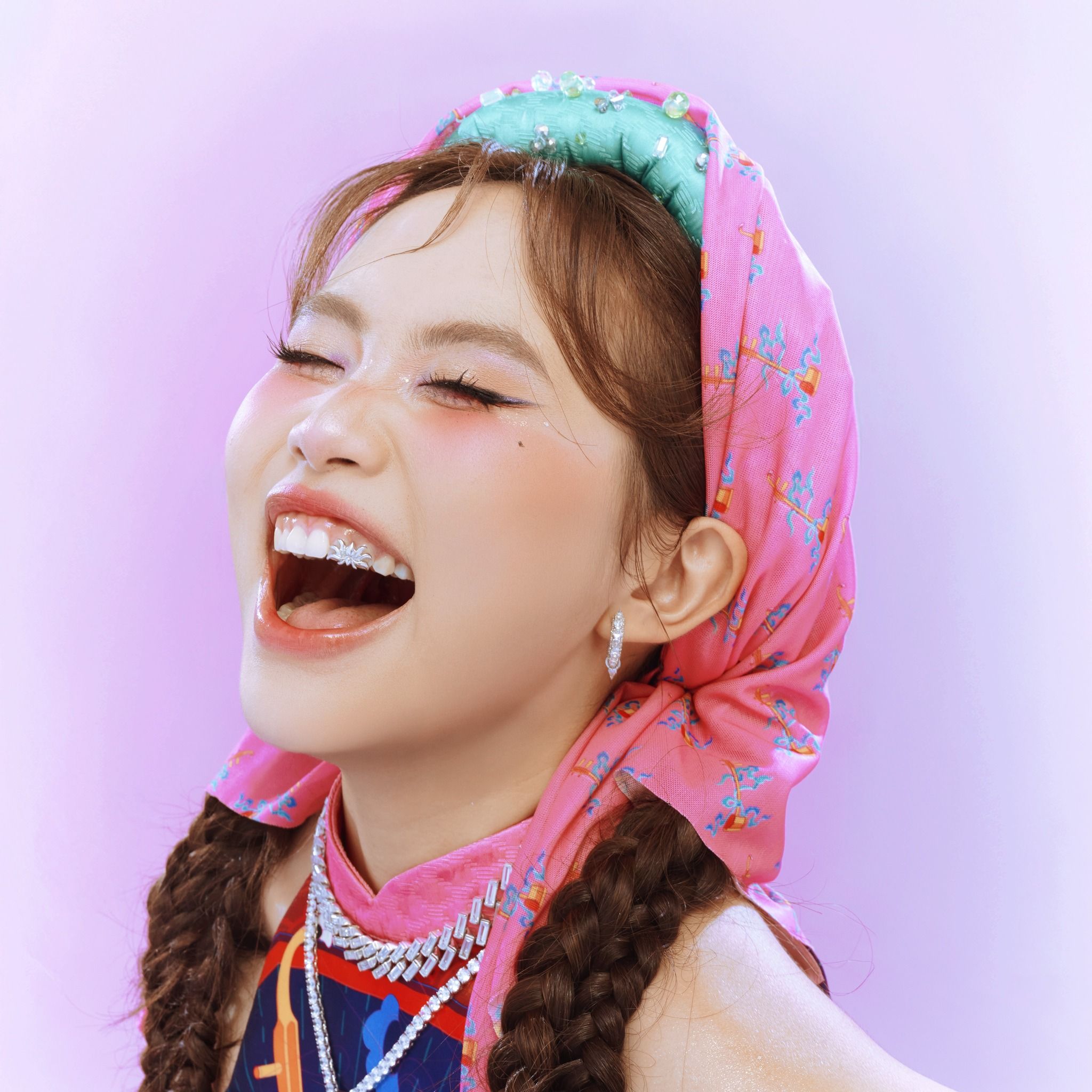 Phương Mỹ Chi | NhacCuaTui